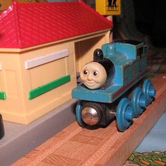 Thomas & Friends | Toys | Thomas Wooden Railway Train Track Engine Wood ...